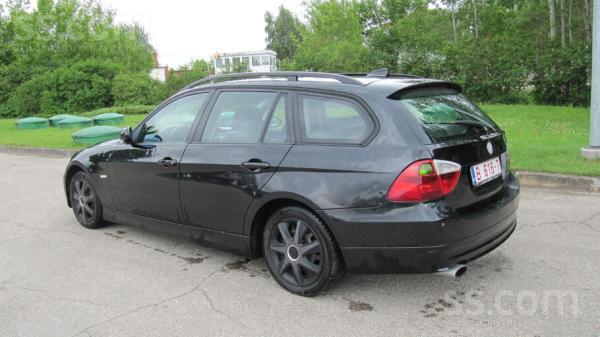 Melns BMW 320 2007 Rīga, ar dzinēja tilpumu 2.00 L un nobraukumu 295 tūkst. km par 1650 €, foto 10 vietnē AUTOMOTO.COM.LV