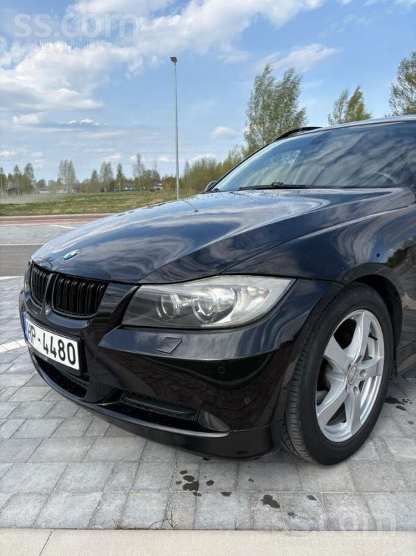 Black BMW 320 2007 in Jelgava, with an engine capacity of 2.00 L and mileage of 430 thousand km for 2700 €, photo 2 on AUTOMOTO.COM.LV