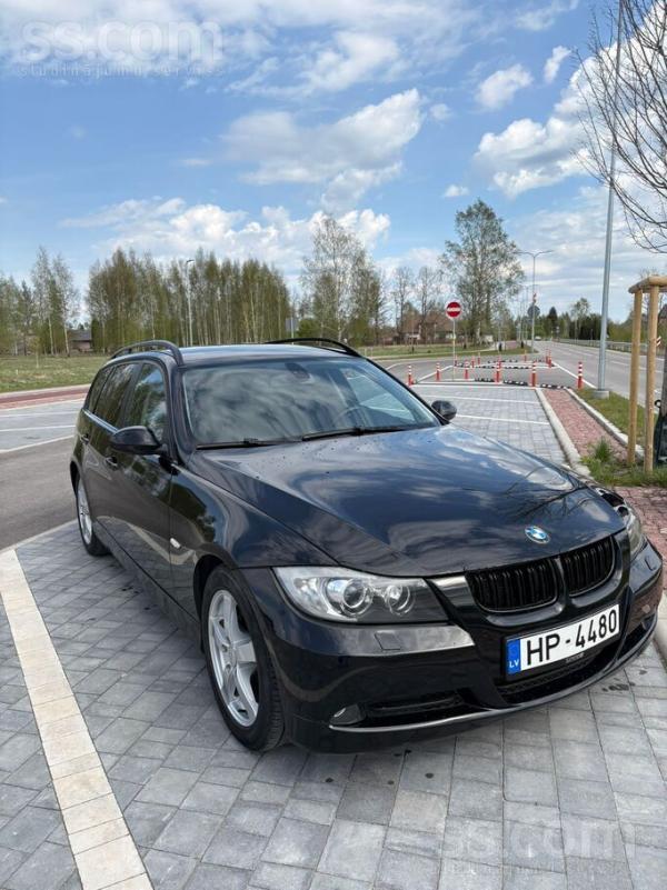 Black BMW 320 2007 in Jelgava, with an engine capacity of 2.00 L and mileage of 430 thousand km for 2700 €, photo 4 on AUTOMOTO.COM.LV