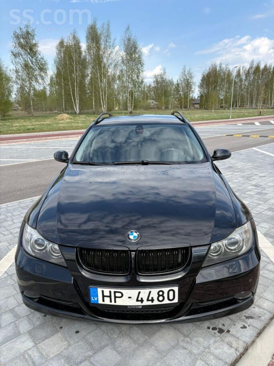Melns BMW 320 2007 Jelgava, ar dzinēja tilpumu 2.00 L un nobraukumu 430 tūkst. km par 2700 €, foto 4 vietnē AUTOMOTO.COM.LV