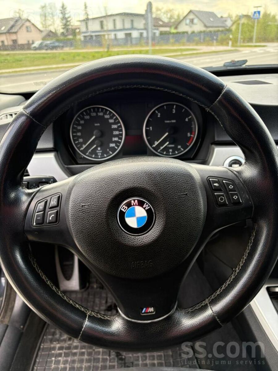 Melns BMW 320 2007 Jelgava, ar dzinēja tilpumu 2.00 L un nobraukumu 430 tūkst. km par 2700 €, foto 10 vietnē AUTOMOTO.COM.LV