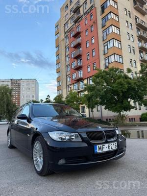 Black BMW 320 2007 in Riga, with an engine capacity of 2.00 L and mileage of 279 thousand km for 3750 €, photo  on AUTOMOTO.COM.LV