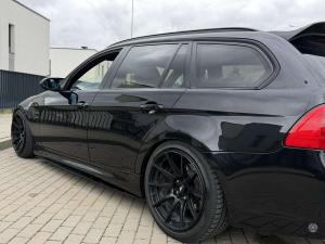 Black BMW 320 2007 in Vilnius, with an engine capacity of 2.00 L and mileage of 370 thousand km for 4500 €, photo 4 on AUTOMOTO.COM.LV