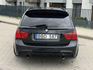 Black BMW 320 2007 in Vilnius, with an engine capacity of 2.00 L and mileage of 370 thousand km for 4500 €, photo 8 on AUTOMOTO.COM.LV