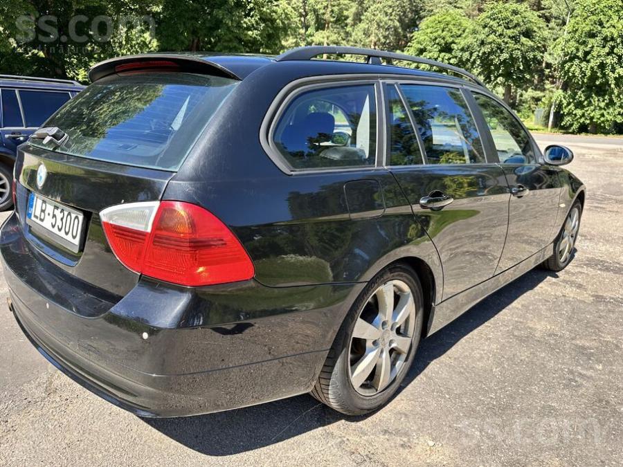 Black BMW 320 2007 in Jurmala, with an engine capacity of 2.00 L and mileage of 422 thousand km for 2500 €, photo 6 on AUTOMOTO.COM.LV