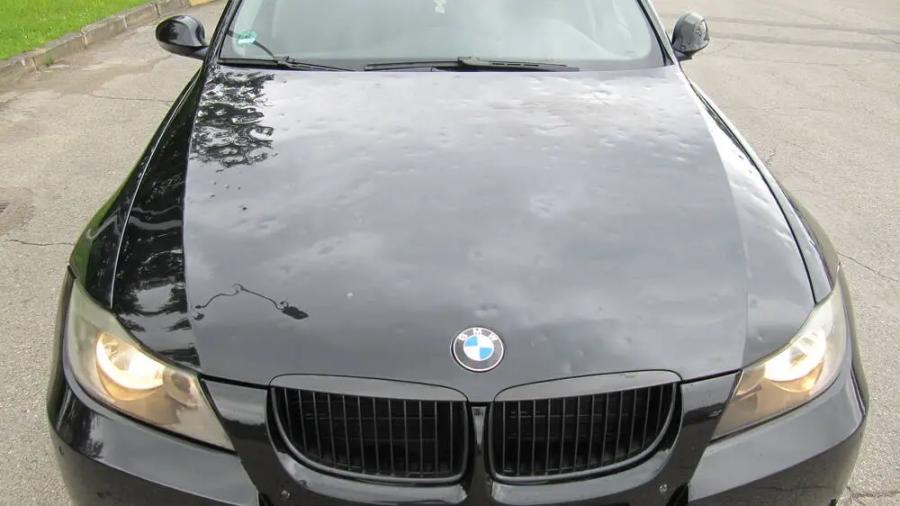 Melns BMW 320 2007 Rīga, ar dzinēja tilpumu 2.00 L un nobraukumu 295 tūkst. km par 1650 €, foto 18 vietnē AUTOMOTO.COM.LV