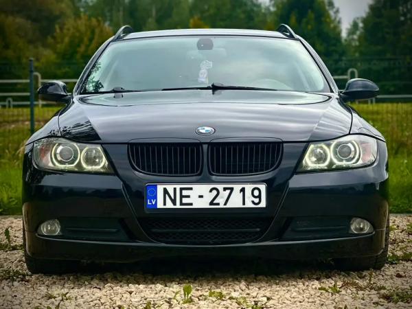 Черный БМВ 320 2007 в Елгава, объемом двигателя 2.00 л и пробегом 293 тыс. км за 3800 €, фото 2 на AUTOMOTO.COM.LV