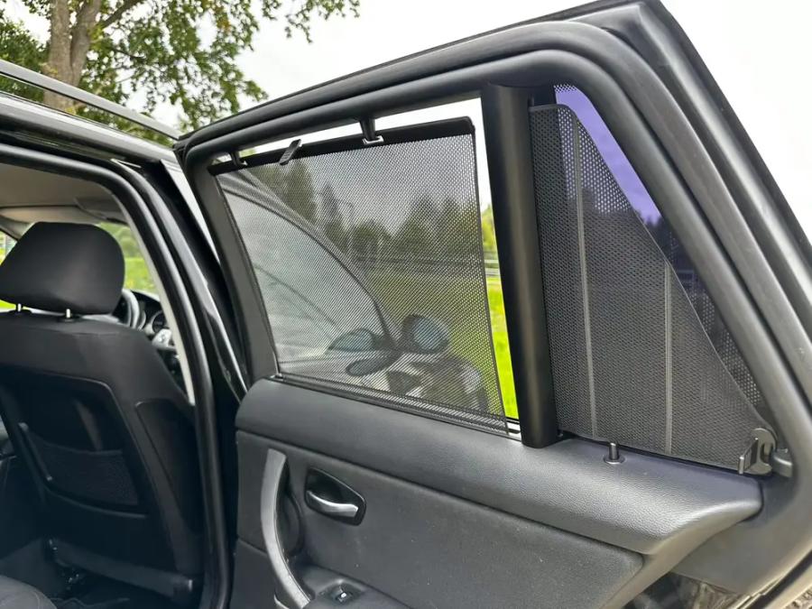 Melns BMW 320 2007 Jelgava, ar dzinēja tilpumu 2.00 L un nobraukumu 293 tūkst. km par 3800 €, foto 26 vietnē AUTOMOTO.COM.LV
