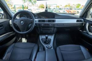 Melns BMW 320 2007 Liepāja, ar dzinēja tilpumu 2.00 L un nobraukumu 299 tūkst. km par 3950 €, foto 11 vietnē AUTOMOTO.COM.LV