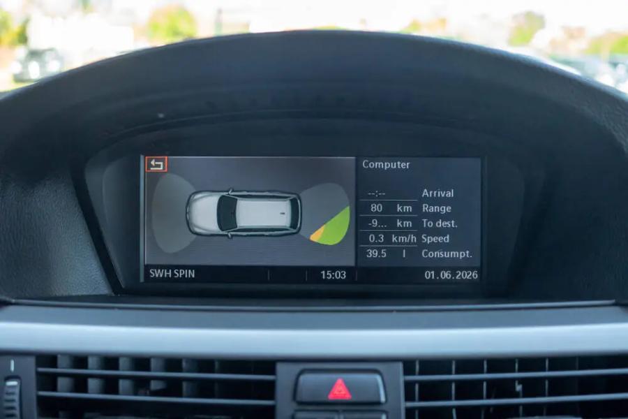 Melns BMW 320 2007 Liepāja, ar dzinēja tilpumu 2.00 L un nobraukumu 299 tūkst. km par 3950 €, foto 25 vietnē AUTOMOTO.COM.LV