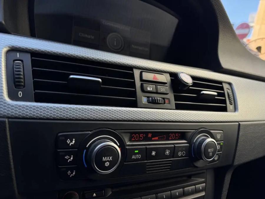 Black BMW 320 2007 in Riga, with an engine capacity of 2.00 L and mileage of 339 thousand km for 4990 €, photo 14 on AUTOMOTO.COM.LV