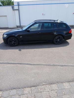 Black BMW 320 2007 in Kaunas, with an engine capacity of 2.00 L and mileage of 356 thousand km for 2500 €, photo 3 on AUTOMOTO.COM.LV
