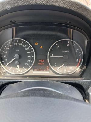 Black BMW 320 2007 in Kaunas, with an engine capacity of 2.00 L and mileage of 356 thousand km for 2500 €, photo 17 on AUTOMOTO.COM.LV