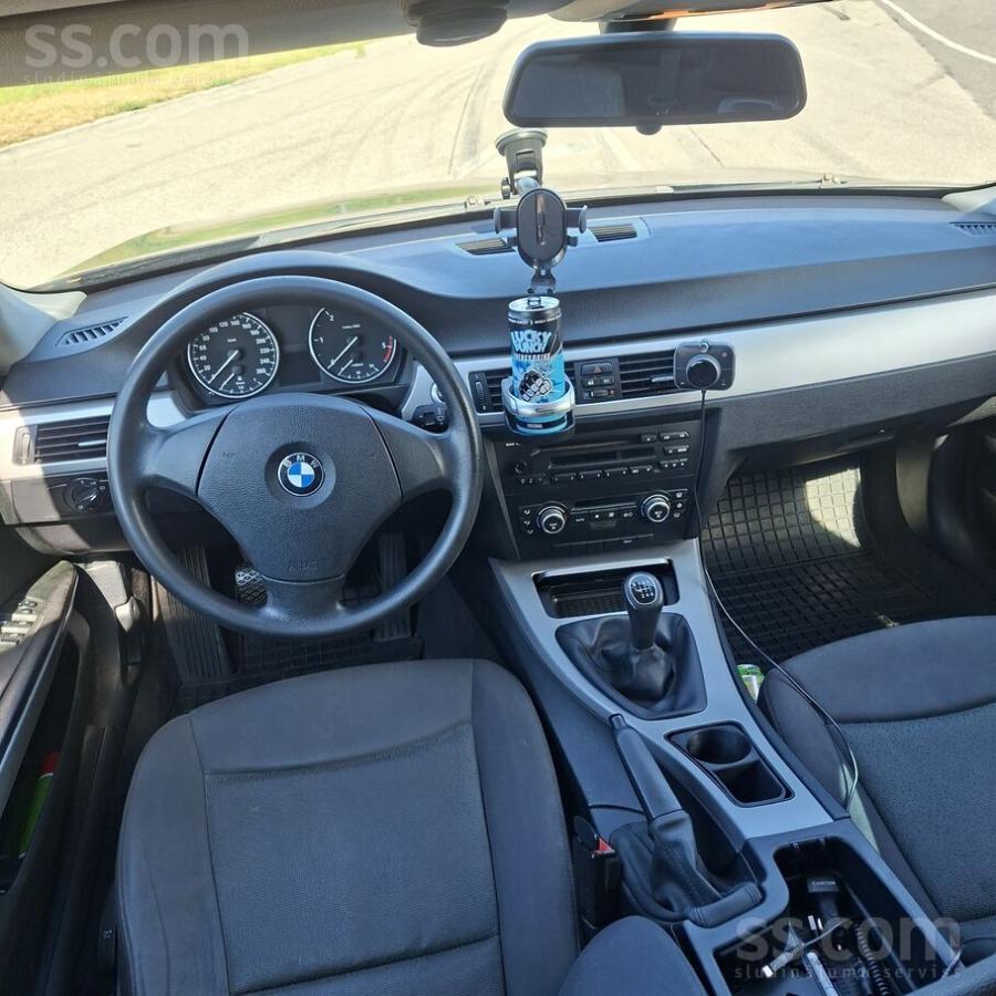 Melns BMW 320 2007 Rīga, ar dzinēja tilpumu 2.00 L un nobraukumu 411 tūkst. km par 3000 €, foto 10 vietnē AUTOMOTO.COM.LV