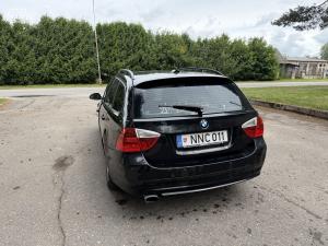 Black BMW 320 2007 in Ariogala, with an engine capacity of 2.00 L and mileage of 362 thousand km for 2800 €, photo 4 on AUTOMOTO.COM.LV