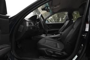Black BMW 320 2007 in Jelgava, with an engine capacity of 2.00 L and mileage of 310 thousand km for 4800 €, photo 14 on AUTOMOTO.COM.LV