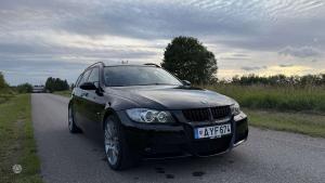 Black BMW 320 2007 in Pasvalys, with an engine capacity of 2.00 L and mileage of 275 thousand km for 3900 €, photo 10 on AUTOMOTO.COM.LV