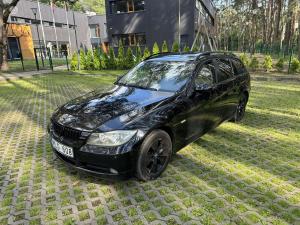 Black BMW 320 2007 in Kaunas, with an engine capacity of 2.00 L and mileage of 350 thousand km for 2950 €, photo  on AUTOMOTO.COM.LV