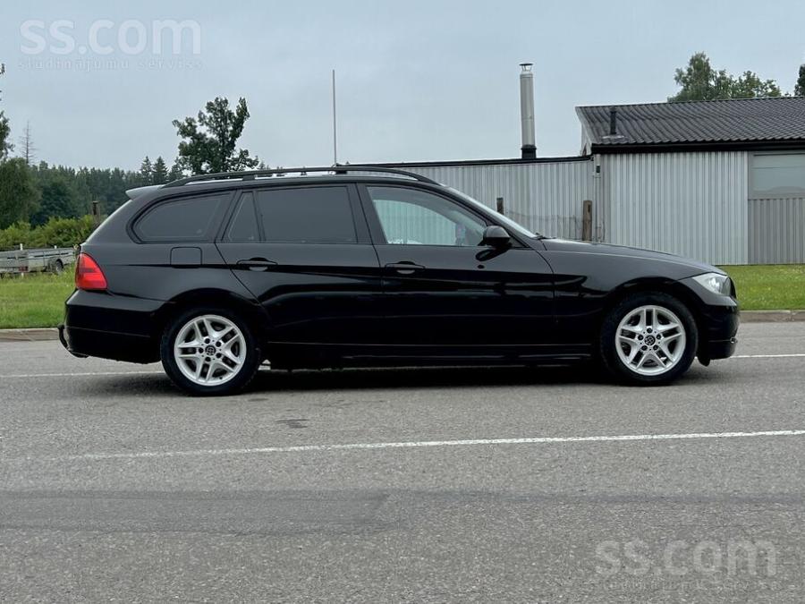 Melns BMW 320 2007 Cēsis, ar dzinēja tilpumu 2.00 L un nobraukumu 230 tūkst. km par 3550 €, foto 7 vietnē AUTOMOTO.COM.LV