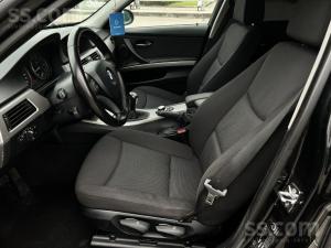 Melns BMW 320 2007 Cēsis, ar dzinēja tilpumu 2.00 L un nobraukumu 230 tūkst. km par 3550 €, foto 9 vietnē AUTOMOTO.COM.LV