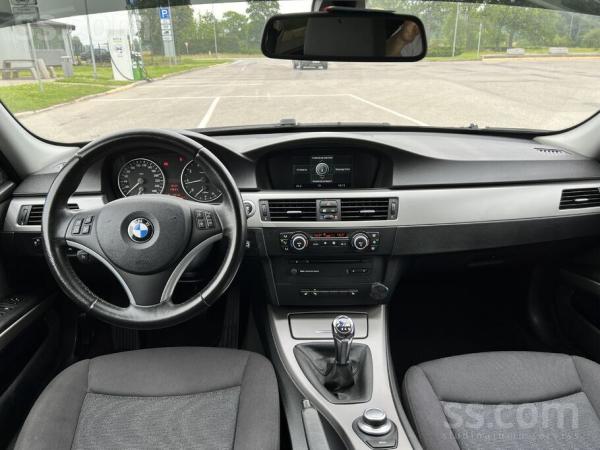 Melns BMW 320 2007 Cēsis, ar dzinēja tilpumu 2.00 L un nobraukumu 230 tūkst. km par 3550 €, foto 10 vietnē AUTOMOTO.COM.LV