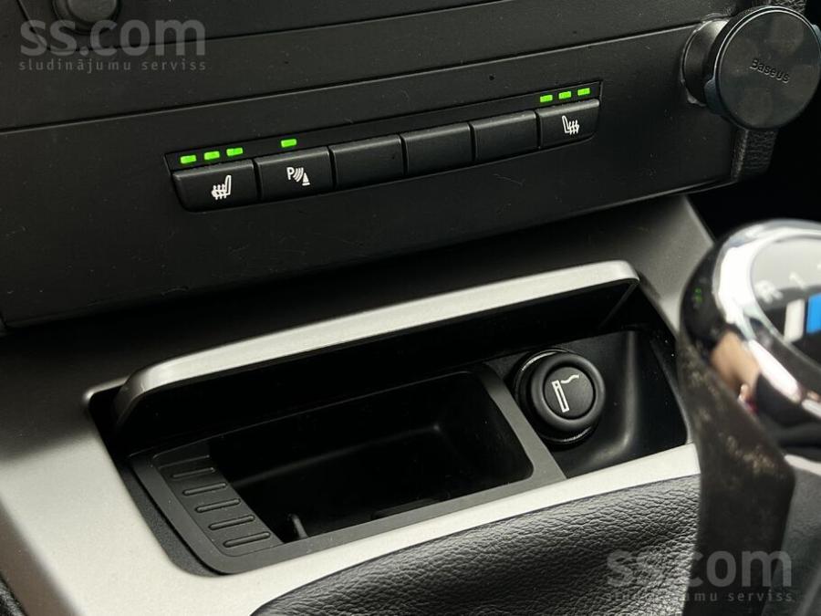 Melns BMW 320 2007 Cēsis, ar dzinēja tilpumu 2.00 L un nobraukumu 230 tūkst. km par 3550 €, foto 19 vietnē AUTOMOTO.COM.LV