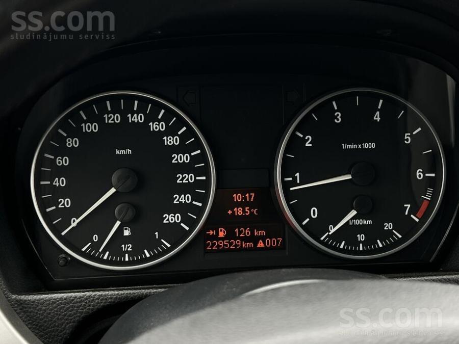 Melns BMW 320 2007 Cēsis, ar dzinēja tilpumu 2.00 L un nobraukumu 230 tūkst. km par 3550 €, foto 24 vietnē AUTOMOTO.COM.LV