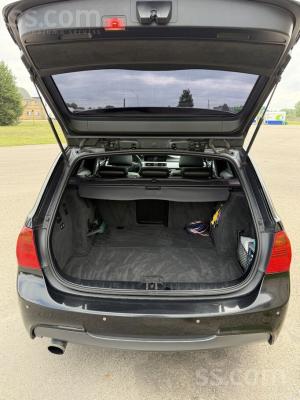 Melns BMW 320 2007 Jelgava, ar dzinēja tilpumu 2.00 L un nobraukumu 362 tūkst. km par 5400 €, foto 7 vietnē AUTOMOTO.COM.LV