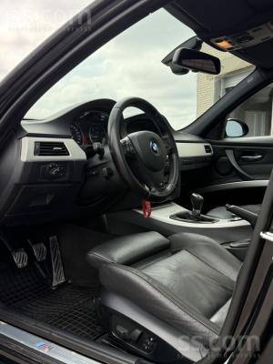 Melns BMW 320 2007 Jelgava, ar dzinēja tilpumu 2.00 L un nobraukumu 362 tūkst. km par 5400 €, foto 9 vietnē AUTOMOTO.COM.LV