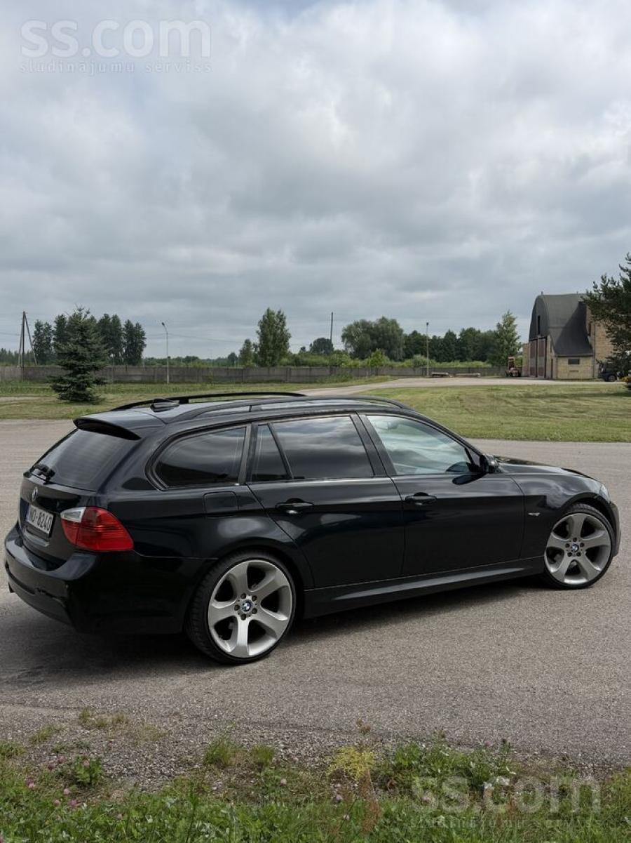 Melns BMW 320 2007 Jelgava, ar dzinēja tilpumu 2.00 L un nobraukumu 362 tūkst. km par 5400 €, foto 14 vietnē AUTOMOTO.COM.LV
