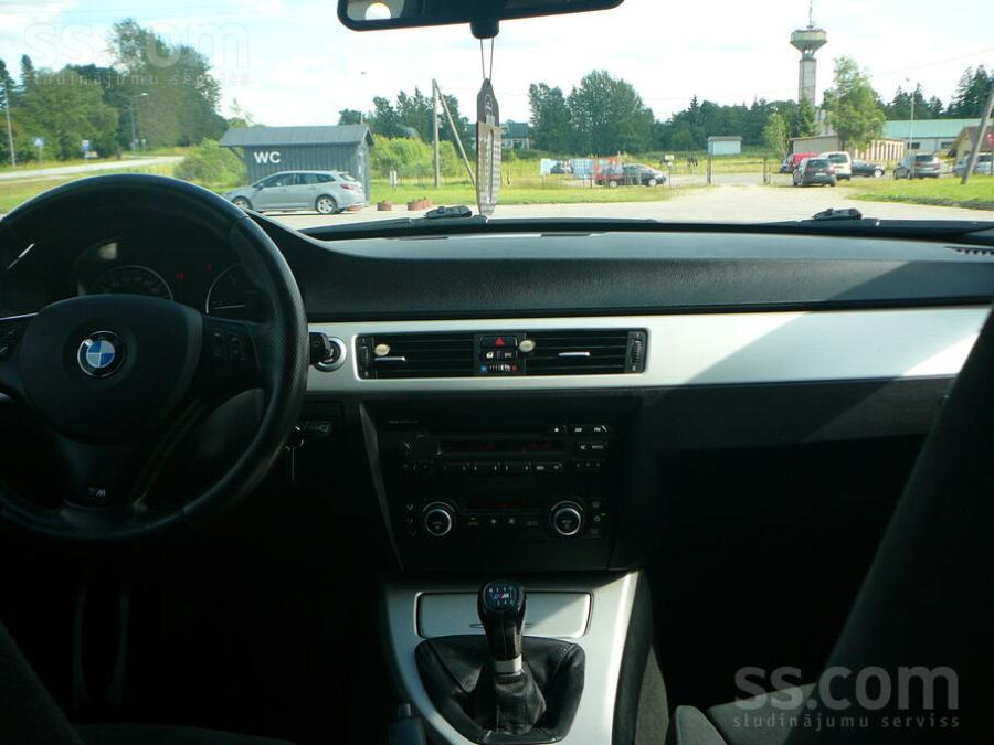 Melns BMW 320 2007 Cēsis, ar dzinēja tilpumu 2.00 L un nobraukumu 298 tūkst. km par 3450 €, foto 14 vietnē AUTOMOTO.COM.LV