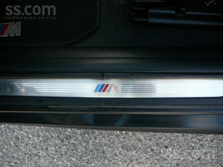 Melns BMW 320 2007 Cēsis, ar dzinēja tilpumu 2.00 L un nobraukumu 298 tūkst. km par 3450 €, foto 17 vietnē AUTOMOTO.COM.LV