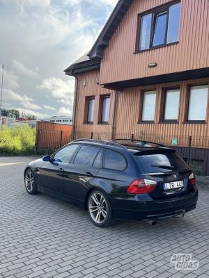 Melns BMW 320 2007 Klaipėda, ar dzinēja tilpumu 2.00 L un nobraukumu 400 tūkst. km par 2650 €, foto 9 vietnē AUTOMOTO.COM.LV