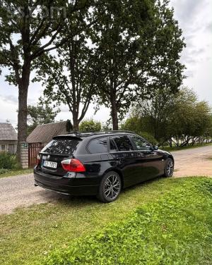 Melns BMW 320 2007 Kuldīga, ar dzinēja tilpumu 2.00 L un nobraukumu 0 tūkst. km par 3550 €, foto 3 vietnē AUTOMOTO.COM.LV