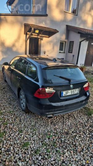 Melns BMW 320 2007 Jelgava, ar dzinēja tilpumu 2.00 L un nobraukumu 0 tūkst. km par 2850 €, foto 4 vietnē AUTOMOTO.COM.LV