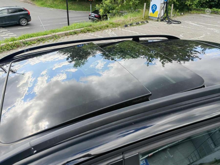 Black BMW 320 2007 in Vilnius, with an engine capacity of 2.00 L and mileage of 380 thousand km for 2500 €, photo 12 on AUTOMOTO.COM.LV
