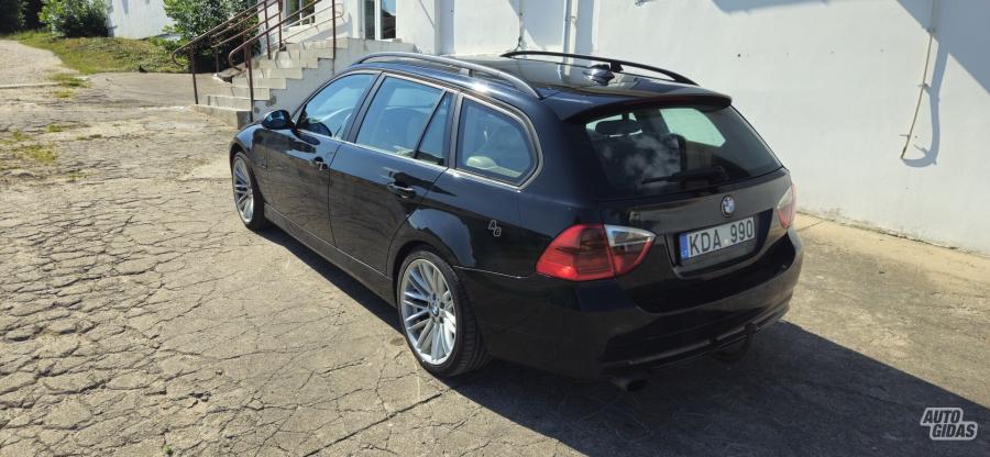 Black BMW 320 2007 in Vilnius, with an engine capacity of 2.00 L and mileage of 451 thousand km for 2600 €, photo 4 on AUTOMOTO.COM.LV