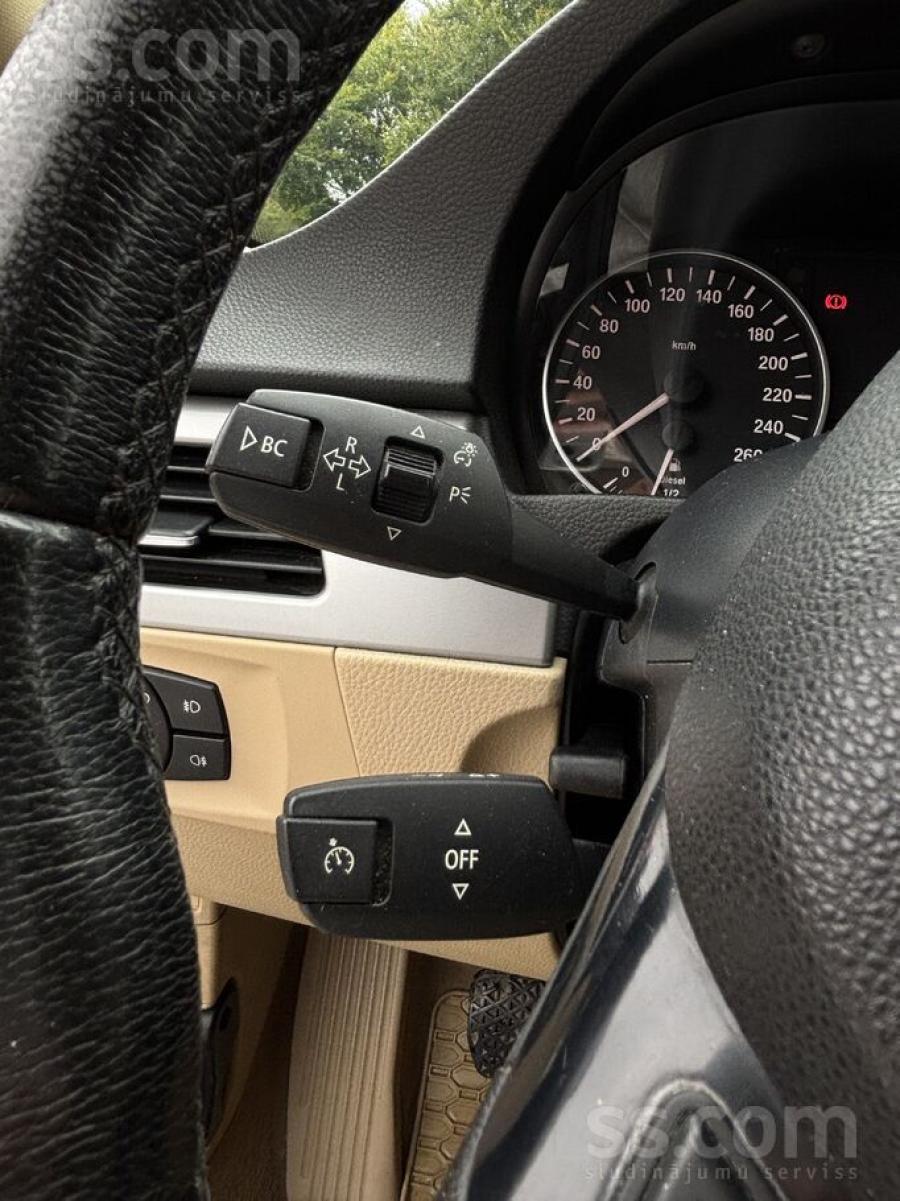 Black BMW 320 2007 in Jelgava, with an engine capacity of 2.00 L and mileage of 315 thousand km for 3490 €, photo 12 on AUTOMOTO.COM.LV