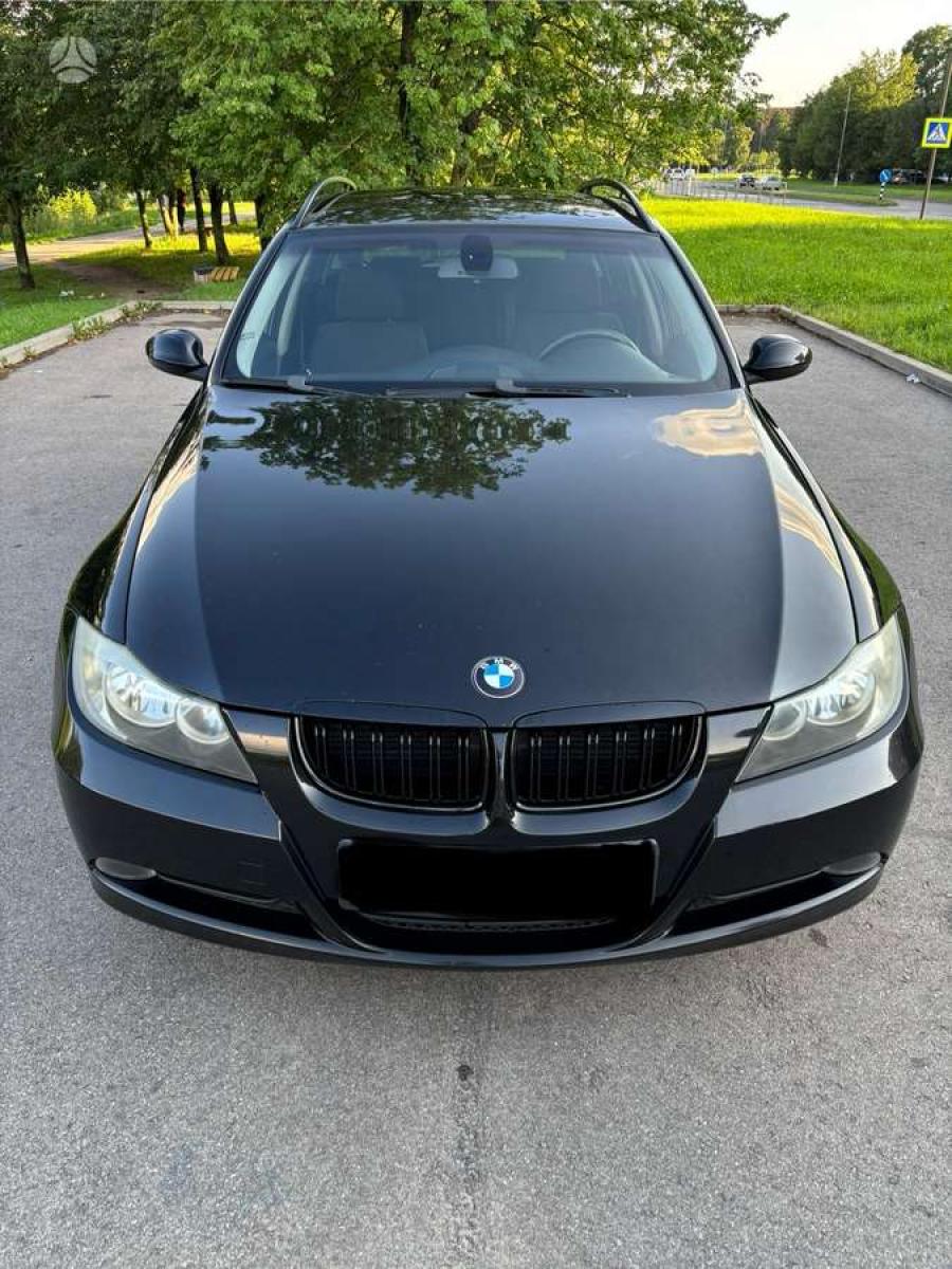 Melns BMW 320 2007 Kauņa, ar dzinēja tilpumu 2.00 L un nobraukumu 417 tūkst. km par 3900 €, foto 4 vietnē AUTOMOTO.COM.LV