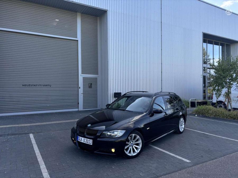 Melns BMW 320 2007 Viļņa, ar dzinēja tilpumu 2.00 L un nobraukumu 280 tūkst. km par 4499 €, foto 3 vietnē AUTOMOTO.COM.LV