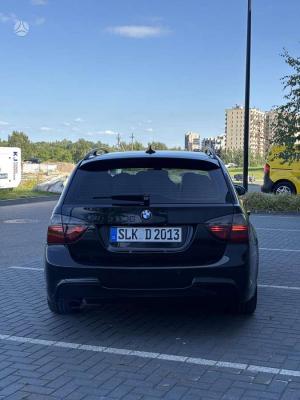 Melns BMW 320 2007 Viļņa, ar dzinēja tilpumu 2.00 L un nobraukumu 280 tūkst. km par 4499 €, foto 6 vietnē AUTOMOTO.COM.LV