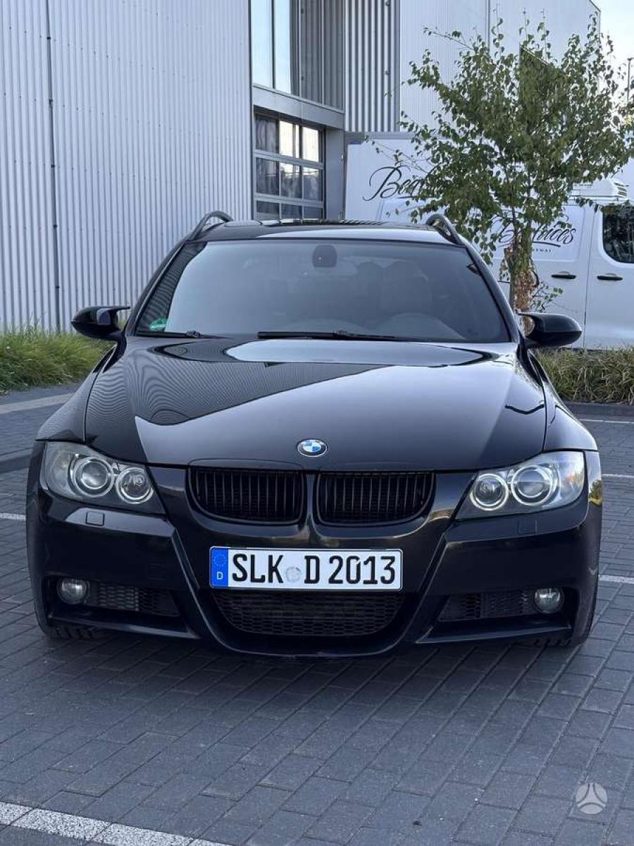 Melns BMW 320 2007 Viļņa, ar dzinēja tilpumu 2.00 L un nobraukumu 280 tūkst. km par 4499 €, foto 10 vietnē AUTOMOTO.COM.LV