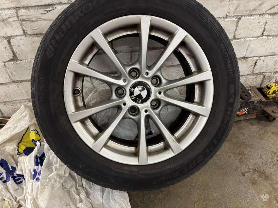 Melns BMW 320 2007 Viļņa, ar dzinēja tilpumu 2.00 L un nobraukumu 280 tūkst. km par 4499 €, foto 23 vietnē AUTOMOTO.COM.LV