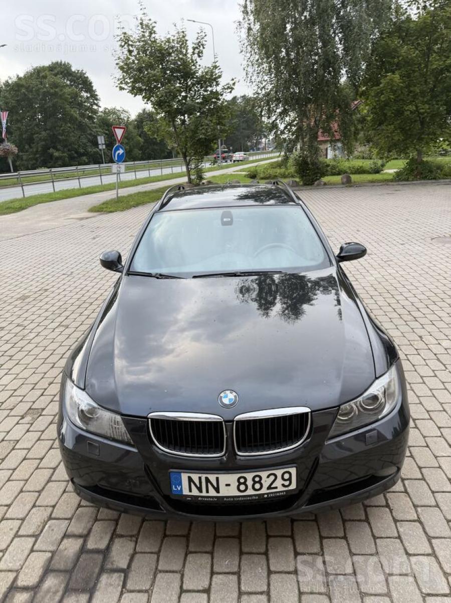 Melns BMW 320 2007 Ogre, ar dzinēja tilpumu 2.00 L un nobraukumu 315 tūkst. km par 4000 €, foto 3 vietnē AUTOMOTO.COM.LV