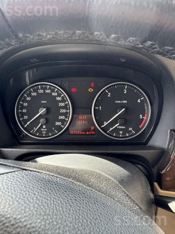 Melns BMW 320 2007 Rīga, ar dzinēja tilpumu 2.00 L un nobraukumu 358 tūkst. km par 3200 €, foto 8 vietnē AUTOMOTO.COM.LV
