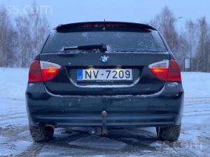 Black BMW 320 2007 in Riga, with an engine capacity of 2.00 L and mileage of 432 thousand km for 3499 €, photo 4 on AUTOMOTO.COM.LV