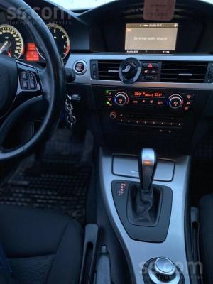 Black BMW 320 2007 in Riga, with an engine capacity of 2.00 L and mileage of 432 thousand km for 3499 €, photo 9 on AUTOMOTO.COM.LV