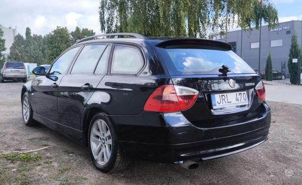 Черный БМВ 320 2007 в Каунас, объемом двигателя 2.00 л и пробегом 350 тыс. км за 1200 €, фото 7 на AUTOMOTO.COM.LV