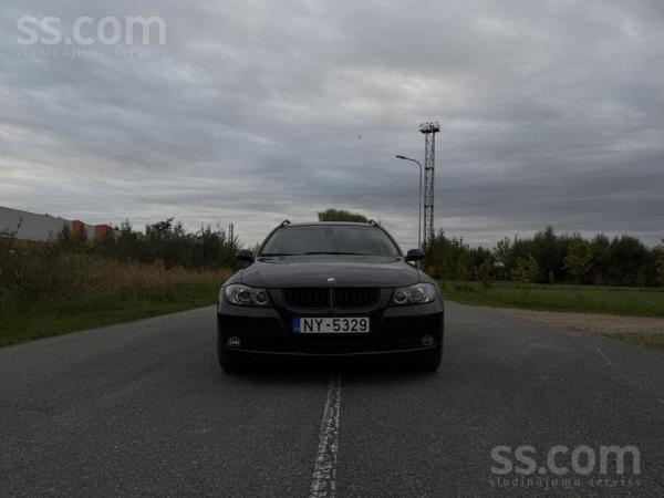 Black BMW 320 2007 in Jelgava, with an engine capacity of 2.00 L and mileage of 255 thousand km for 4000 €, photo 3 on AUTOMOTO.COM.LV