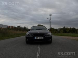 Black BMW 320 2007 in Jelgava, with an engine capacity of 2.00 L and mileage of 255 thousand km for 4000 €, photo 3 on AUTOMOTO.COM.LV